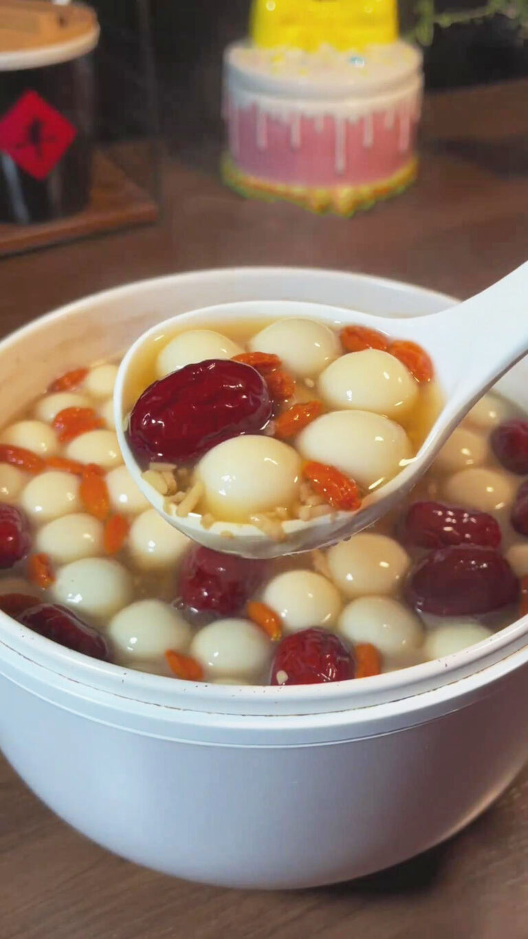 Sweet Fermented Rice Tang Yuan (Jiu Niang Tang Yuan) - Nana With Chopstick