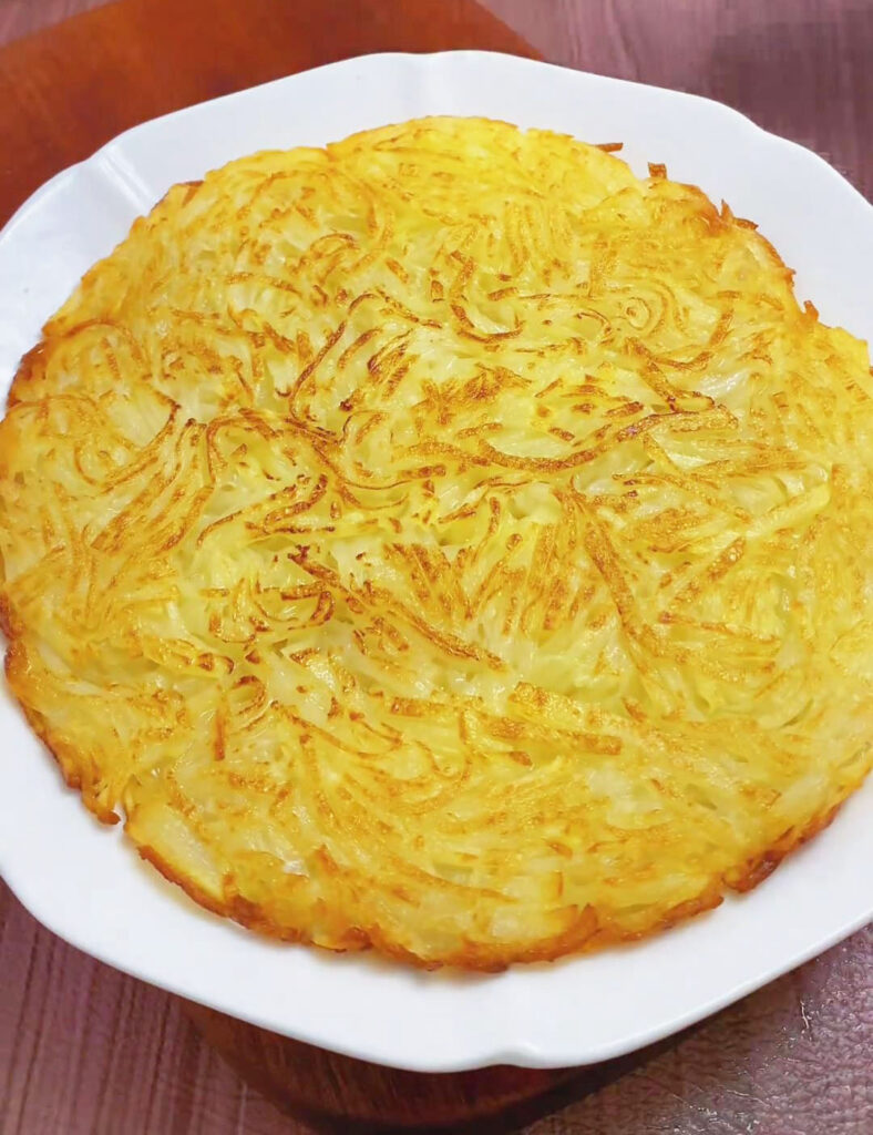 Crispy Chinese Potato Pancake (15-Minute and Easy) - Nana With Chopstick