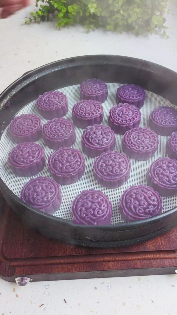 Purple Sweet Potato Mooncakes - Nana With Chopstick