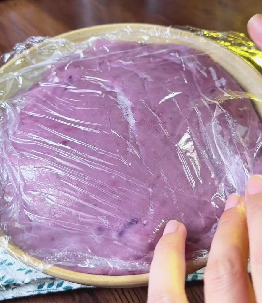 How to Make Taro Paste - Nana With Chopstick