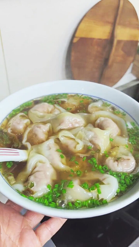 Delicious Pork Wontons — A Tender and Chewy Breakfast Choice - Nana ...