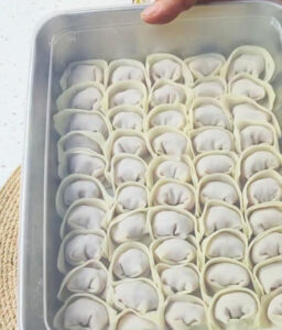 Delicious Pork Wontons — A Tender and Chewy Breakfast Choice - Nana ...