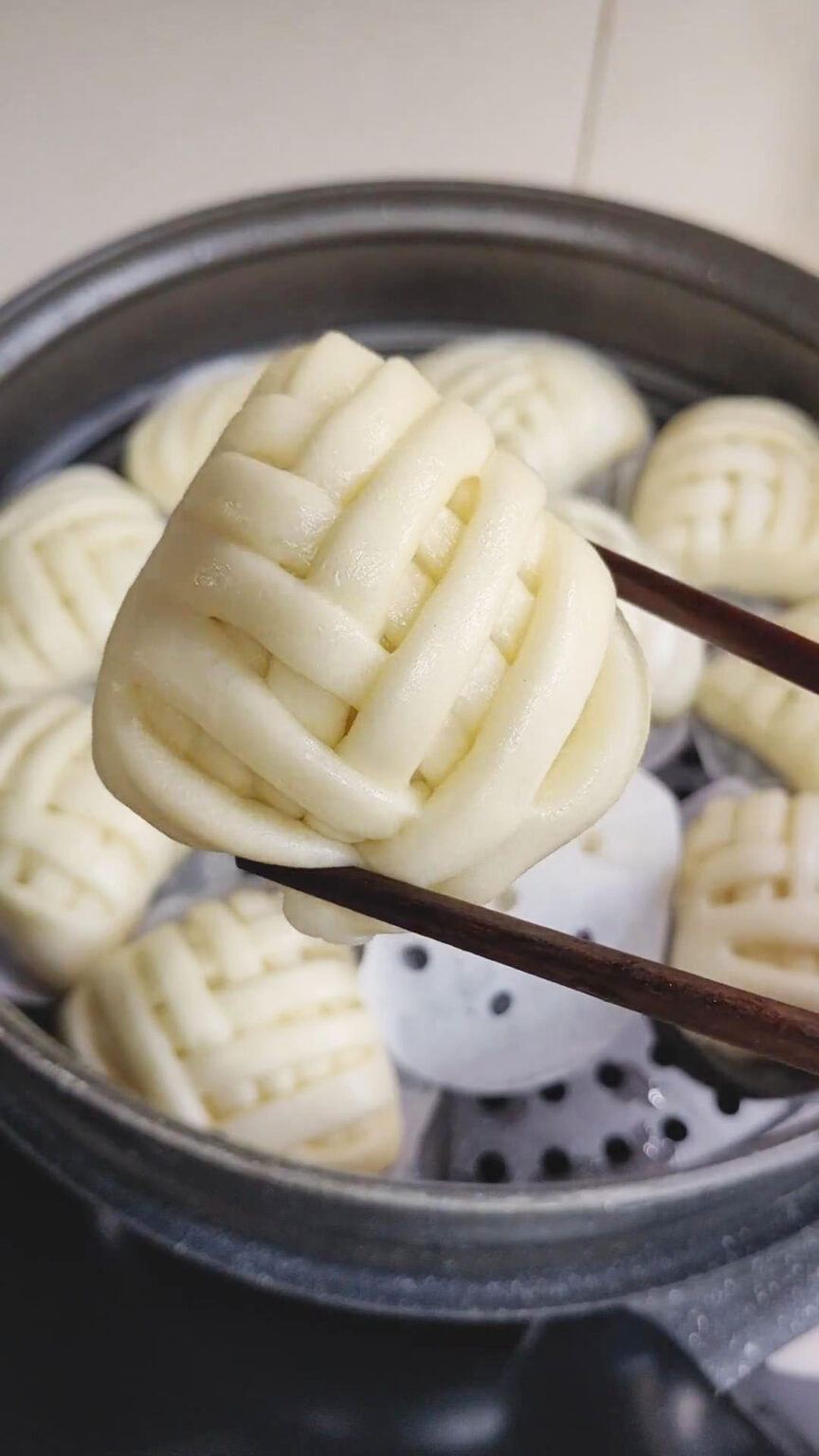 Red Bean Paste Buns Recipe - Nana With Chopstick