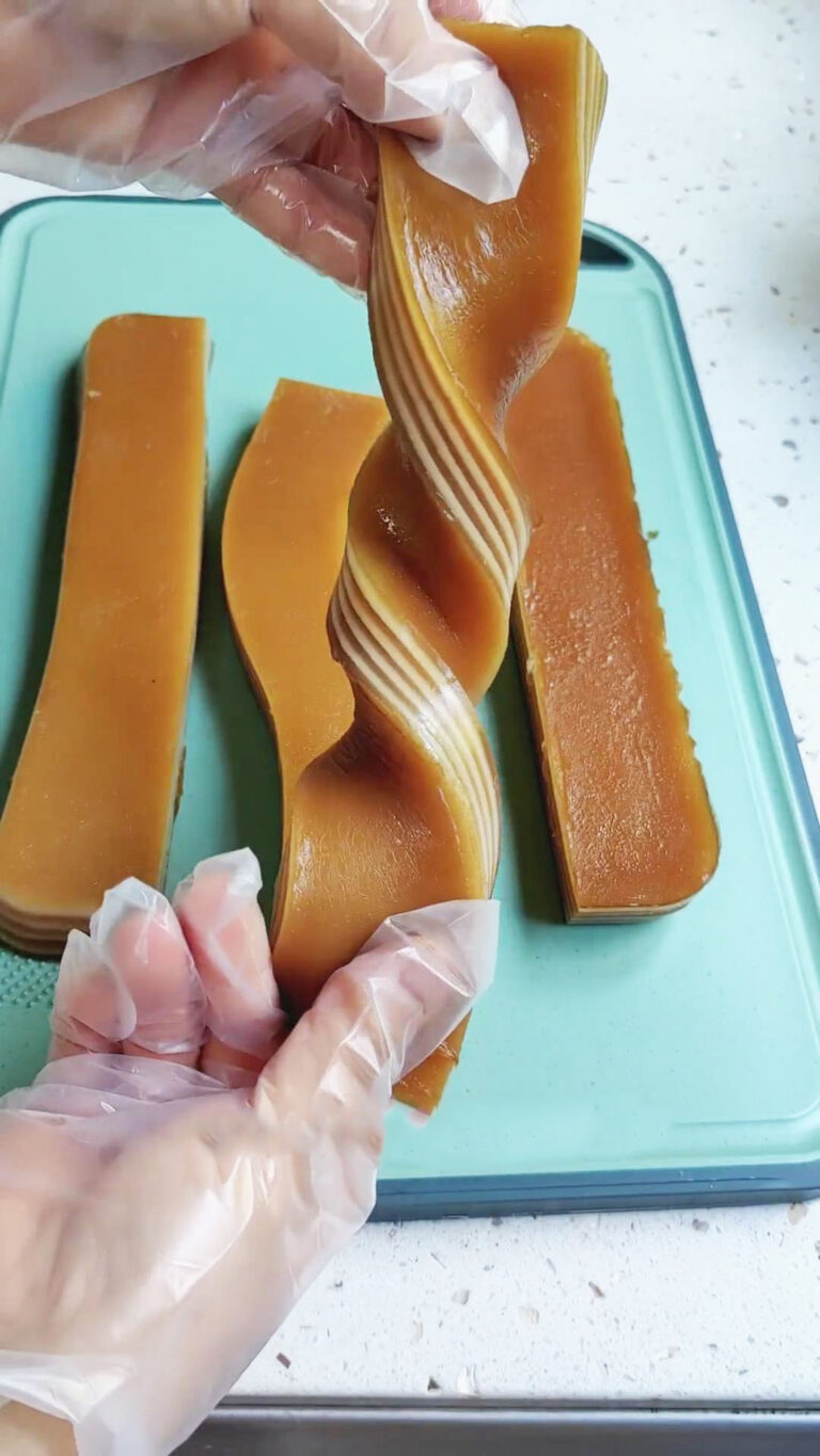 Water Chestnut Cake with Coconut Milk - Nana With Chopstick