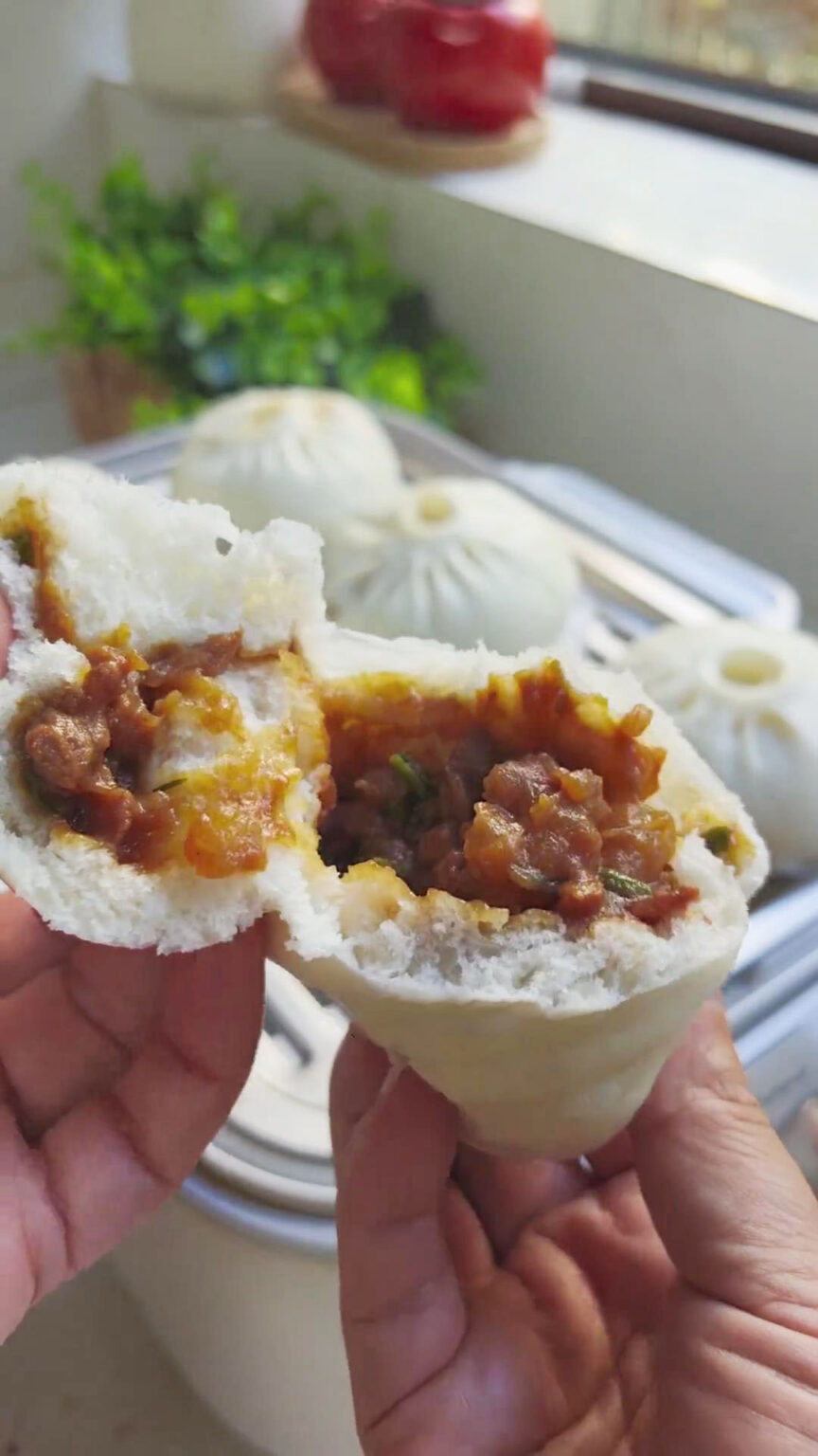 Steamed Beef Buns Recipe - Nana With Chopstick