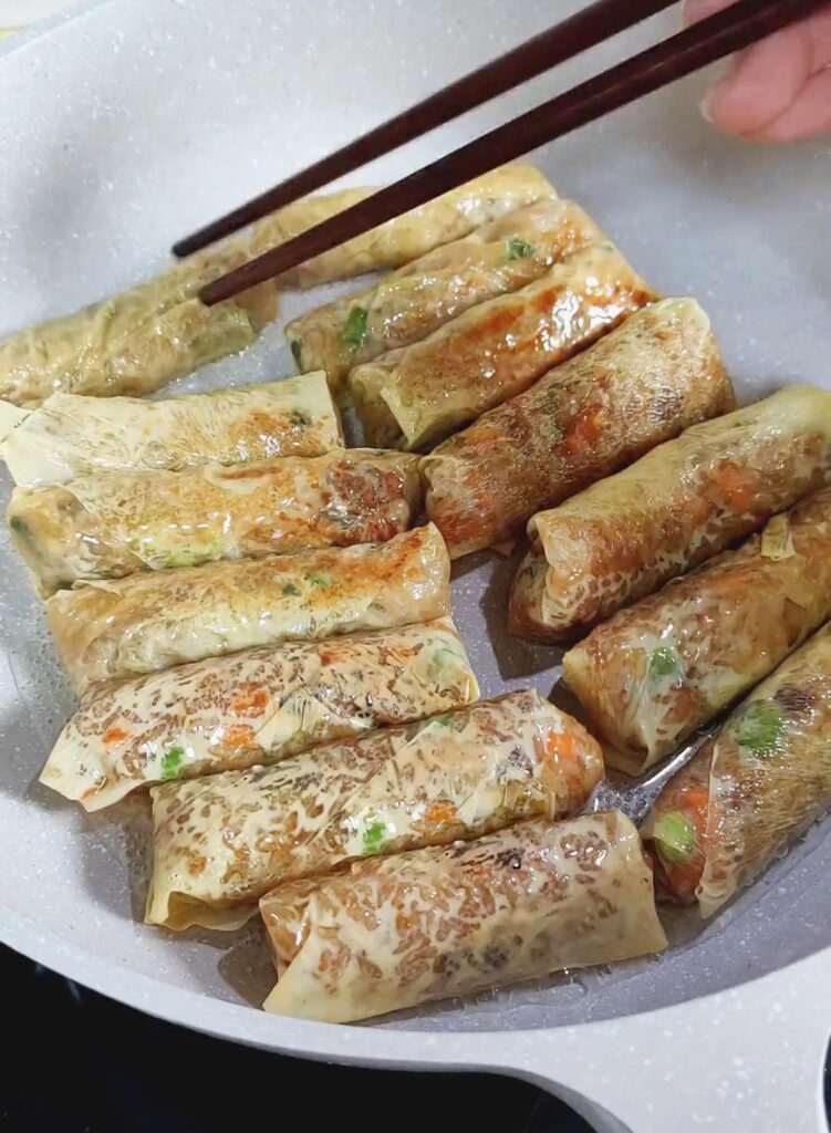 Bean Curd Rolls Recipe - Nana With Chopstick