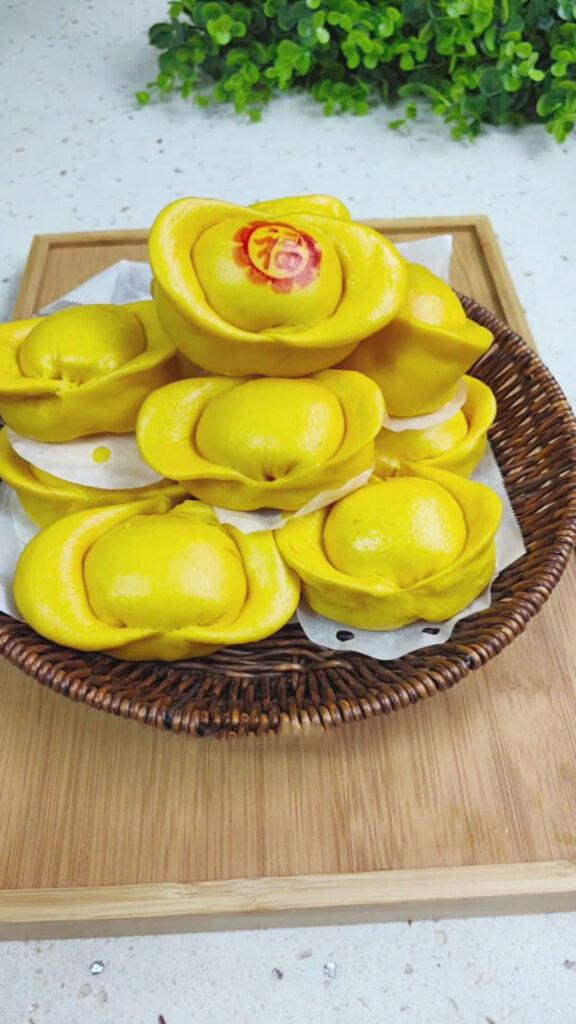 Chinese Golden Bun Recipe - Nana With Chopstick