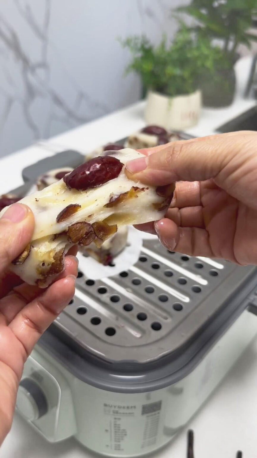 Steamed Red Date Cake Recipe - Nana With Chopstick