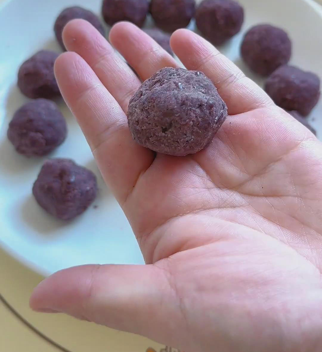 Fried Red Bean Bun Recipe - Nana With Chopstick