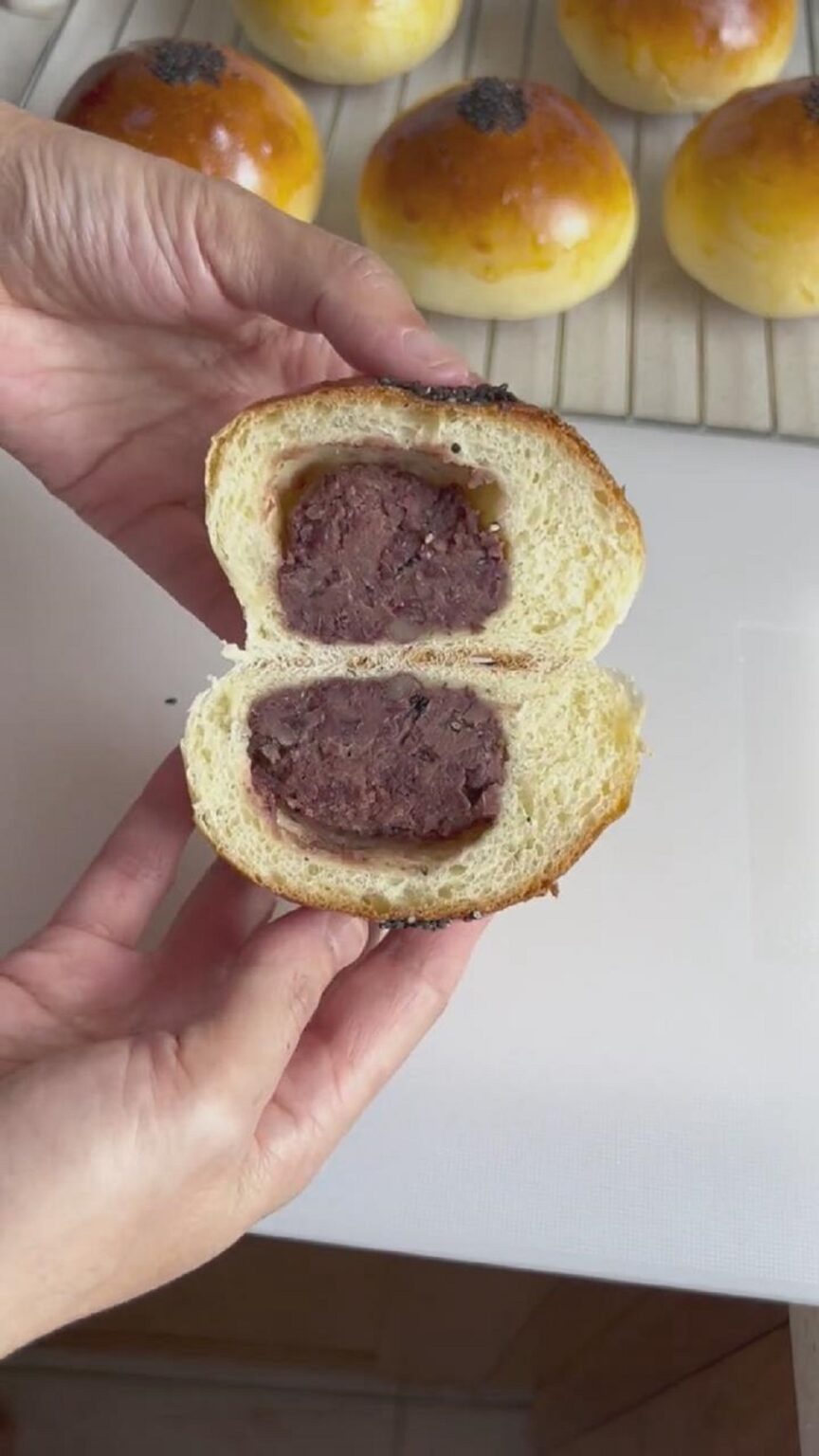 Classic Anpan (Japanese Red Bean Buns) - Nana With Chopstick