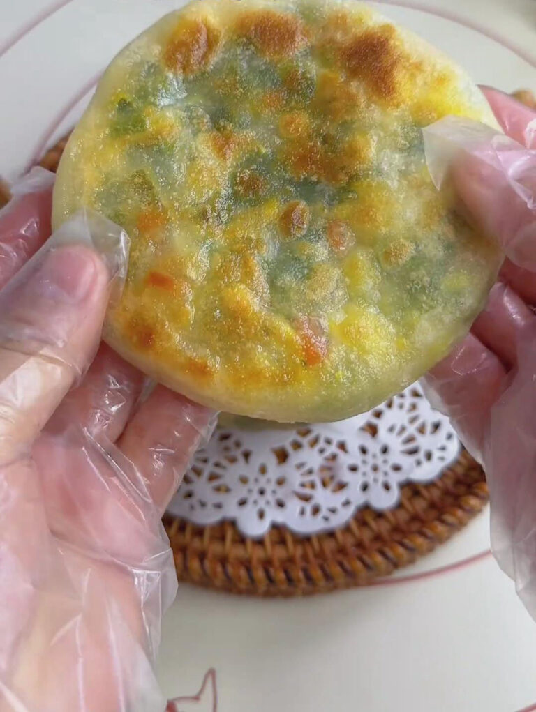 Pan Fried Chive Cake (Crispy Outside, Juicy Inside) - Nana With Chopstick