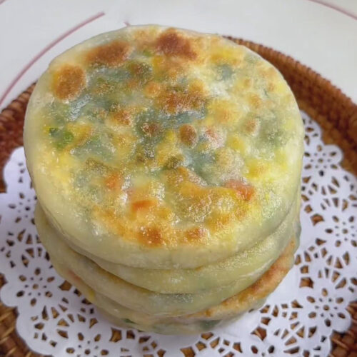 Pan Fried Chive Cake (Crispy Outside, Juicy Inside) - Nana With Chopstick