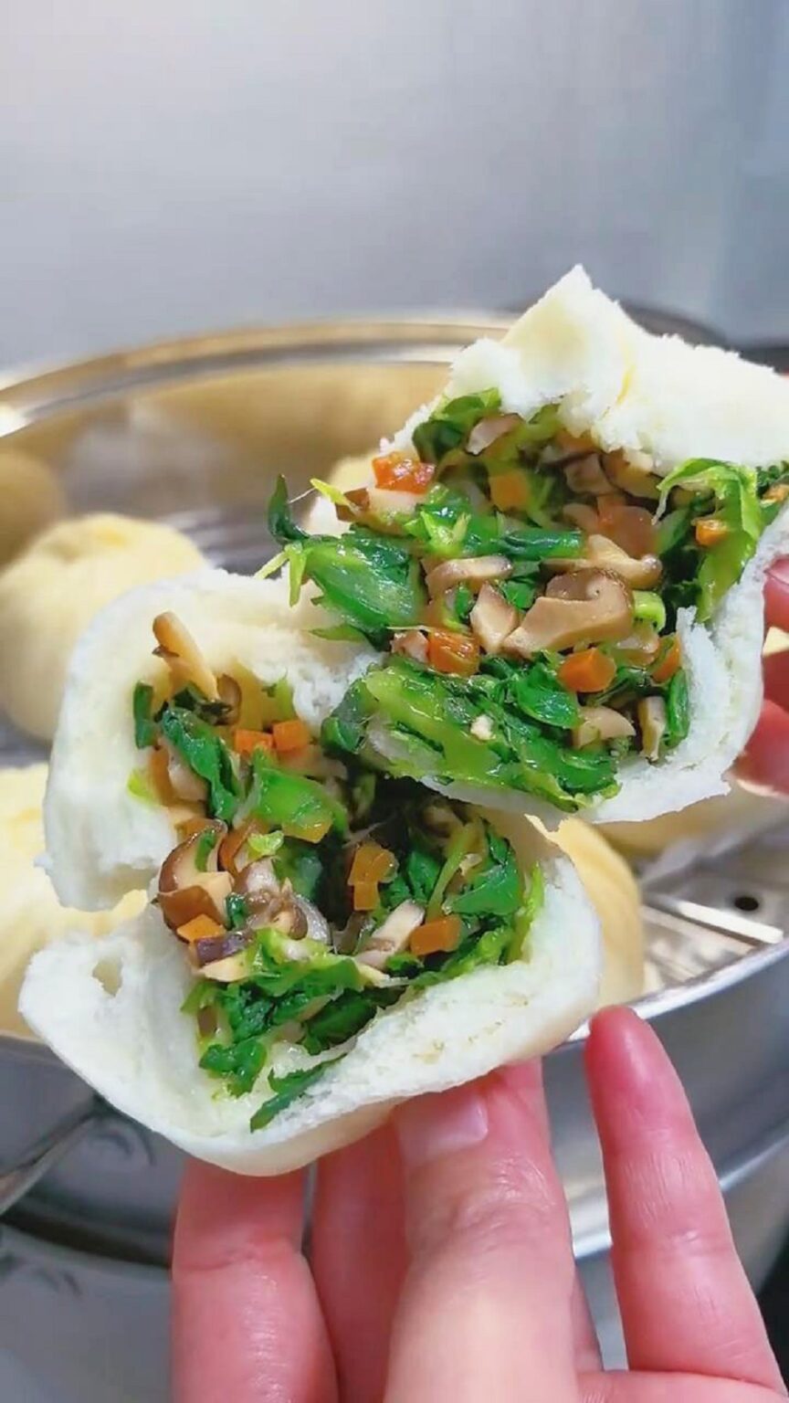 How to Make Fluffy Vegan Bao (No Meat Needed!) - Nana With Chopstick