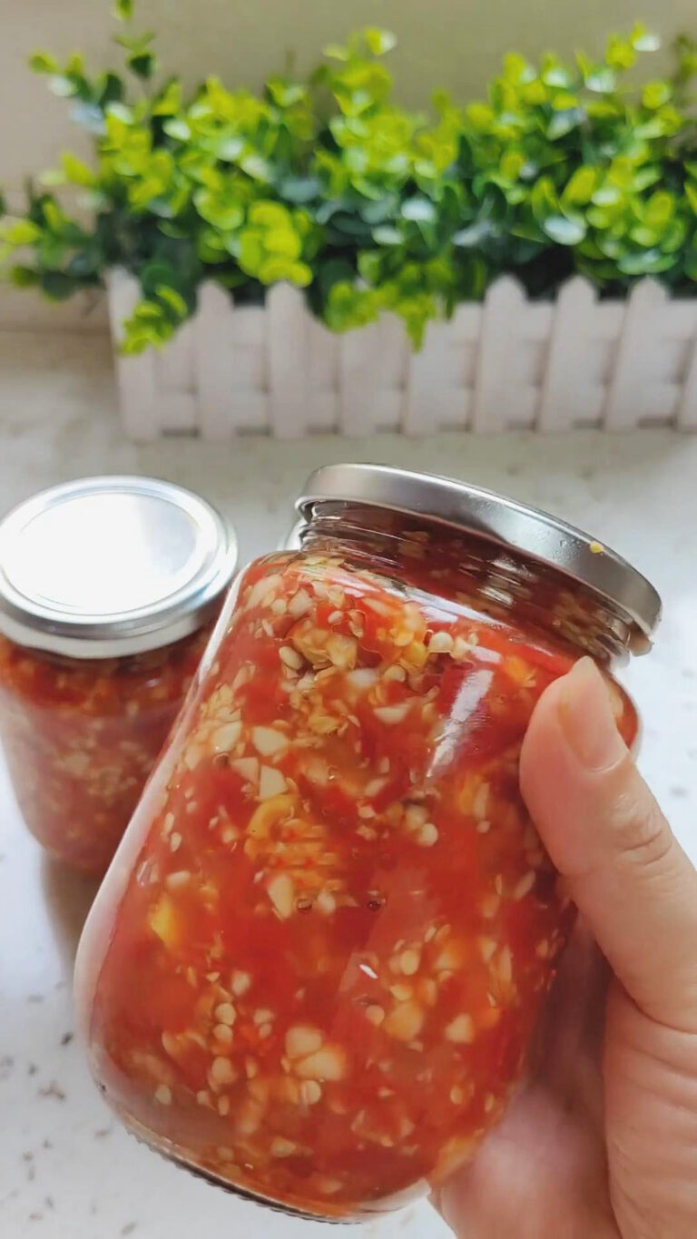 Homemade Chili Paste with Garlic - Nana With Chopstick