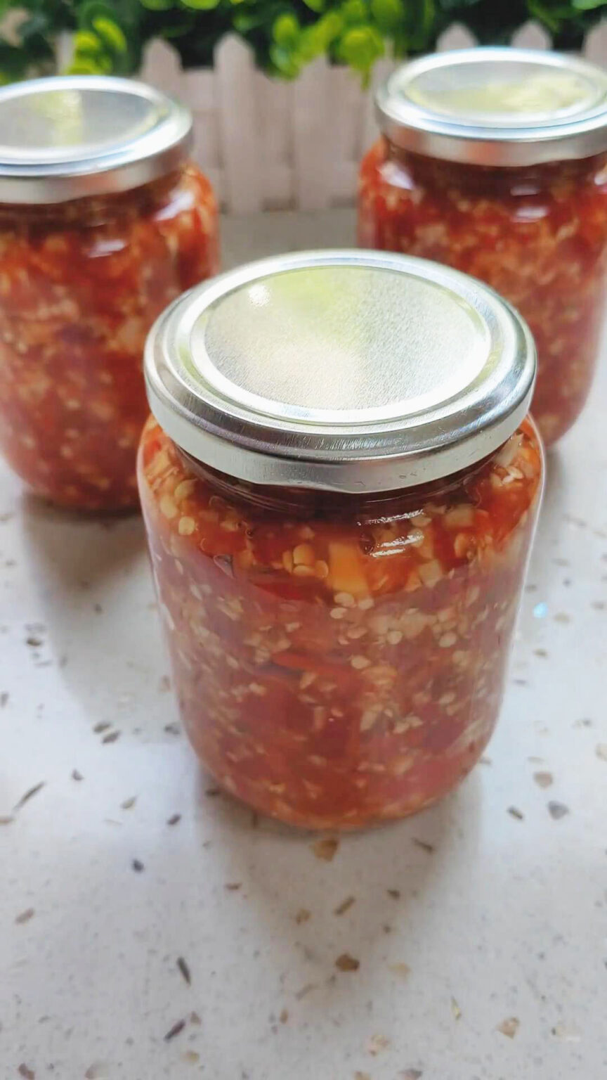 Homemade Chili Paste with Garlic - Nana With Chopstick