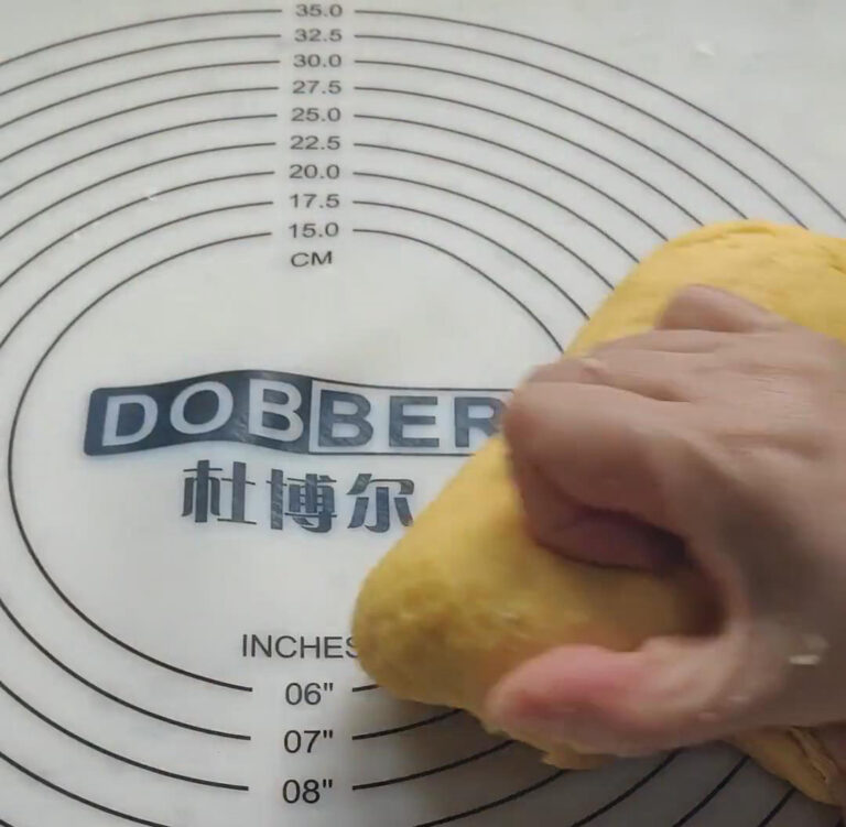 Soft & Fluffy Chinese Steamed Bread (Dinner Rolls) - Nana With Chopstick