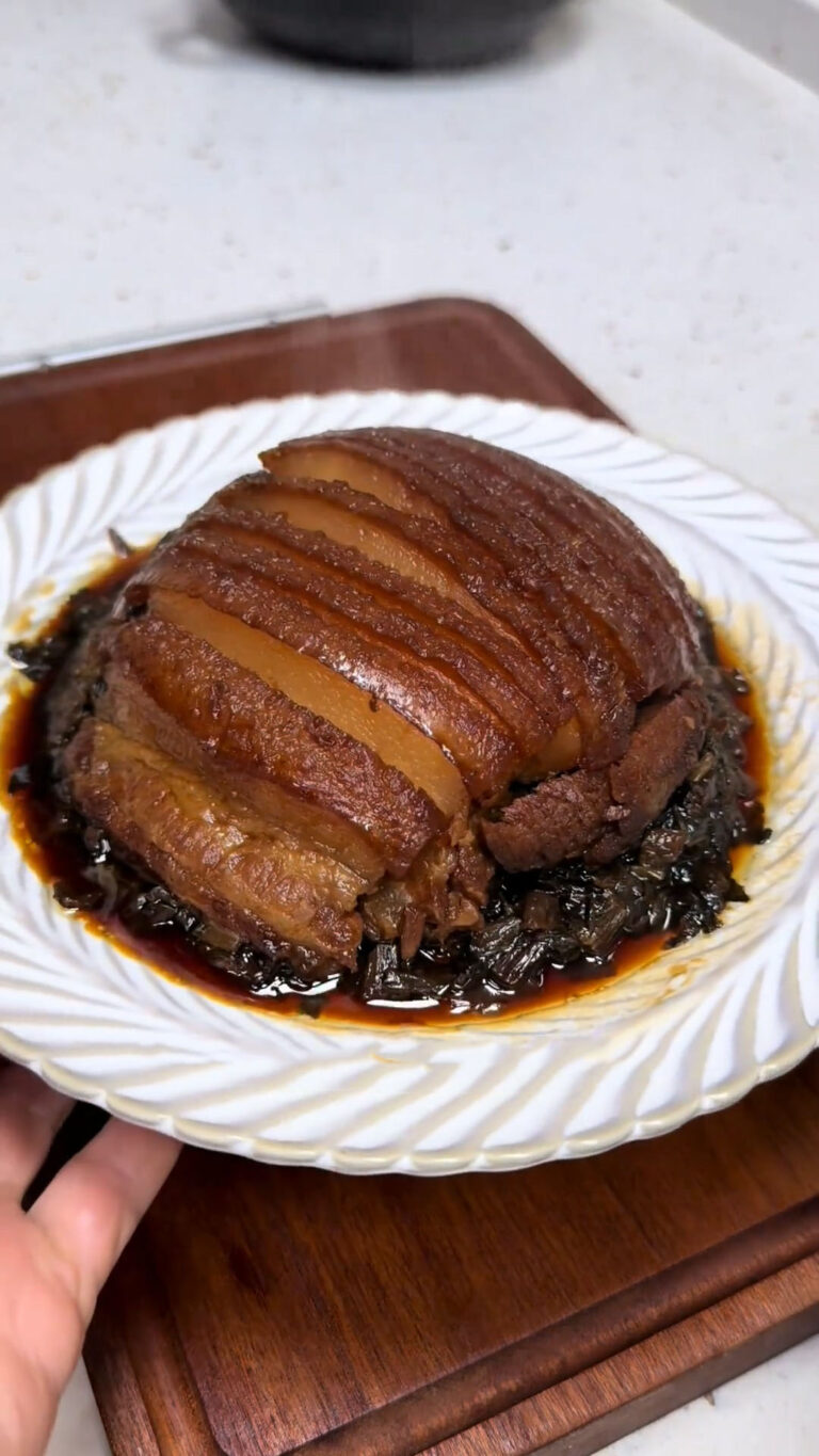 Steamed Pork Belly with Preserved Mustard Greens (Traditional Mei Cai ...