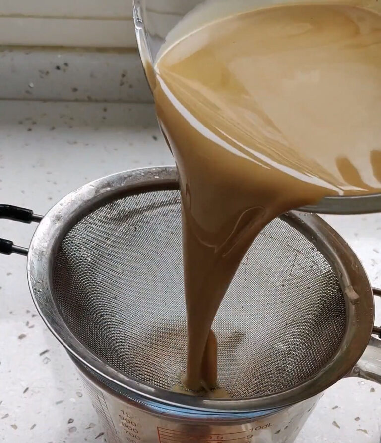 5-Ingredient Tapioca Steamed Cake - Nana With Chopstick
