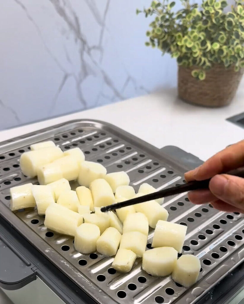 Chinese Yam Mantou Recipe – Naturally Soft & Fluffy Steamed Buns - Nana ...